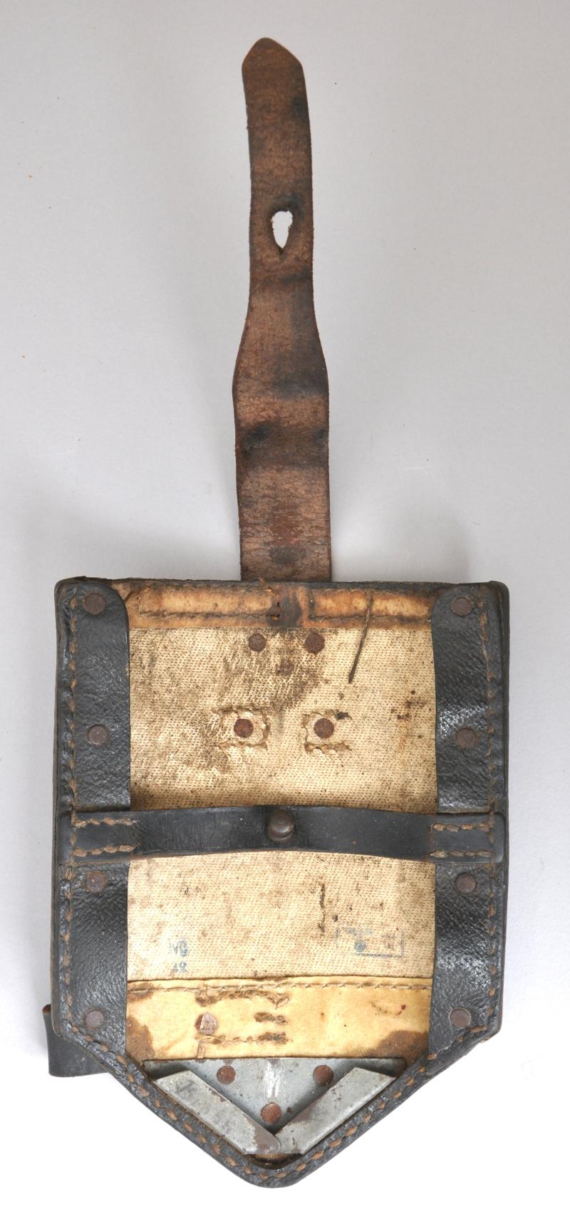 Epsom1944 | WW2 German Folding E Tool Cover 1942