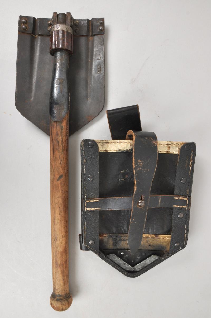 Epsom1944 | WW2 German Folding Entrenching Tool & Carrier 1943